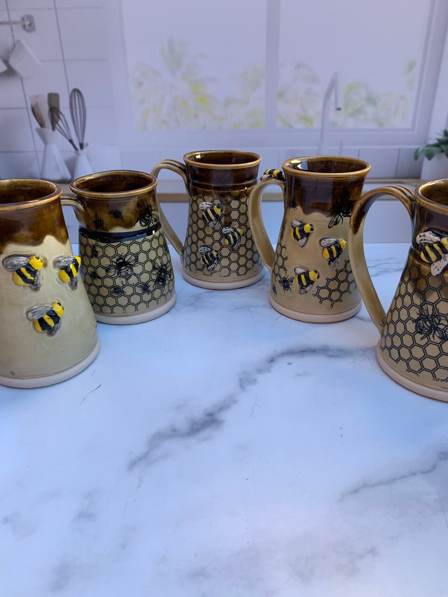Bees – WienerDogPottery